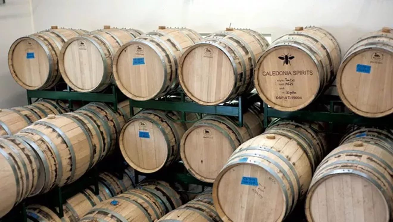 Caledonia Spirits Debuts Gin Aged in Vermont Oak | Food News | Seven ...